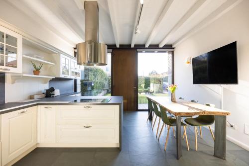 Industrial Loft - Garage-netflix-wifi - Brescia