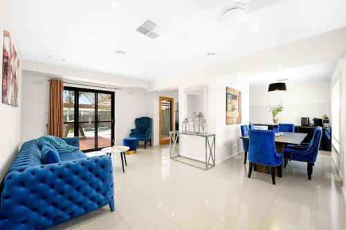 Perfectly Located Family Home In Hoppers Crossing - Werribee