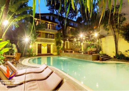 Paradise Station 3 Garden Boracay Resort By Justgofun - Long Beach Island, NJ