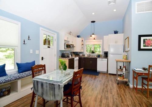 Cottage At Millpond Falls - A Romantic Escape - Greenwood Lake, NY