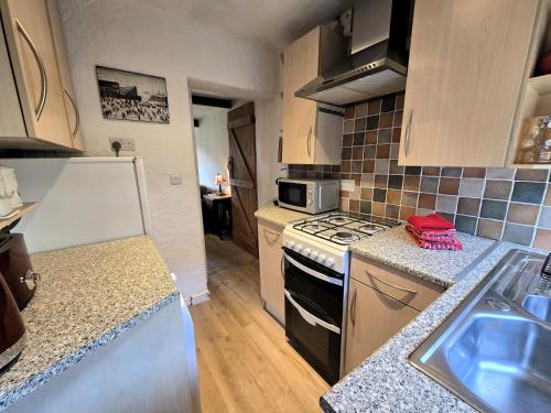 Crosland Cottage - Holmfirth