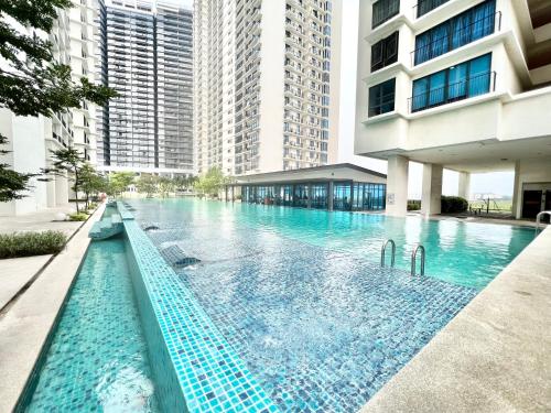 Zen Studio @ Trefoil Setia Alam [Free Wifi] - Shah Alam