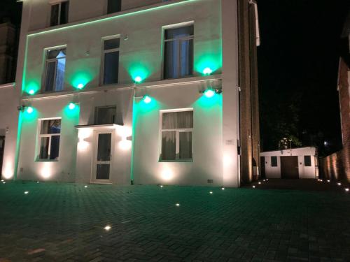The Green Light House Studio 24 - Free Private Parking - Portsmouth