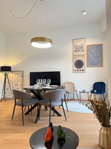 Beckhomes Munich, New, Central 2br Apartment With Terrace - München