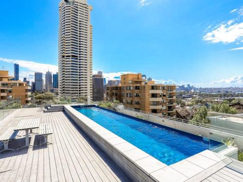 Studio With Stunning Views - Moore Park