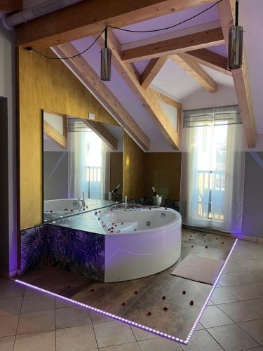 Jacuzzi Turin Center - Serendipity Suite - Turin