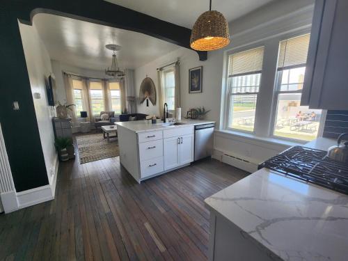 Seaside Suite- Cozy 1 Br By The Beach & Casinos - Atlantic City, NJ