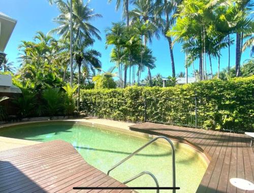 Beach Comber - Port Douglas