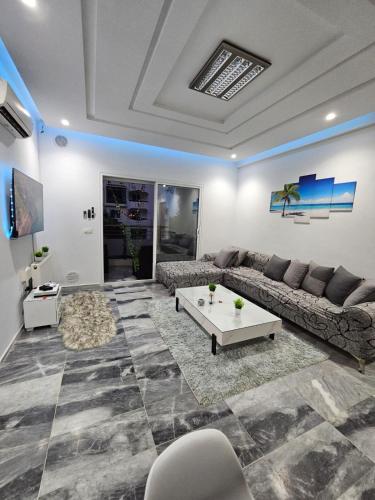 Luxury Apartment Seaside In Sousse Tourist Zone - Parking & Wifi - Sousse