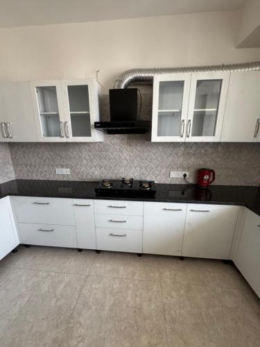 Poonam Apartments 2 - Prayagraj