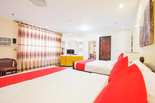 Hotels near Tunga Taramnan Snack Bar and Resto, Iloilo - BEST HOTEL ...