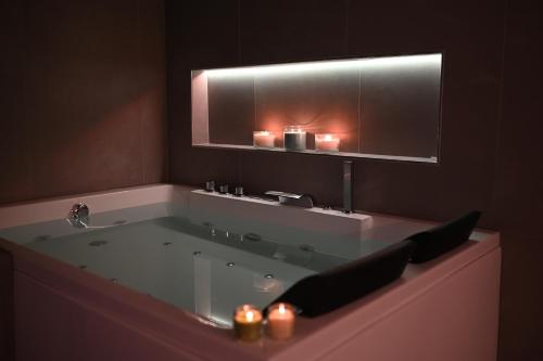 La Finestra Sul Campanile Luxury Suite & Loft - Bari