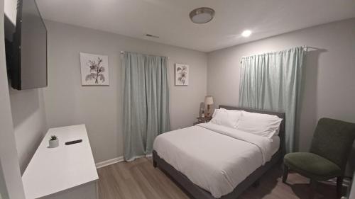 1 Bedroom Pina Pecan House By Palace Of Nobles - Northlake - Charlotte