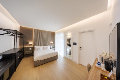 Arya Guest House - Naples