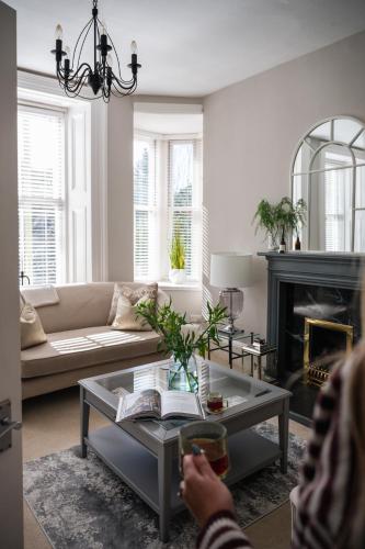 Two Bedroom Entire Apartment In Birnam, Neighbouring Dunkeld - Dunkeld