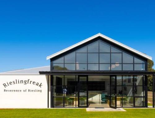 Flume Krondorf Winemakers Haus - Tanunda