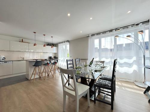Rooftop 6 Pers, 2 Sdb Avec Terrasse - Reims