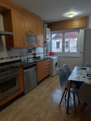 Duplex En Naron. 4 Hab. 3 Banos - Ferrol, Spain