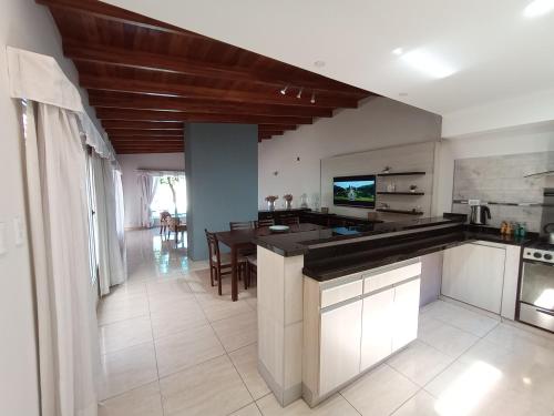 Casa Con Pileta Y Jardin Zona Termas Concordia - Concordia