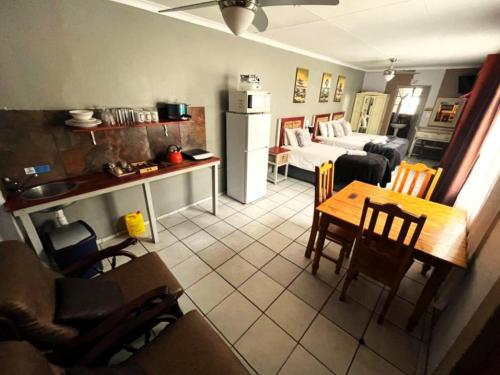 Edenville Guesthouse - Lichtenburg