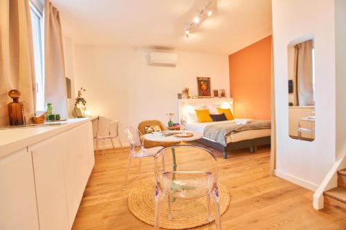 Chez Camille - Boutique Aparthotel Au Coeur De Bordeaux - Bordeaux