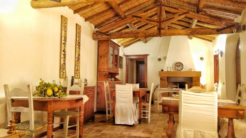 Il Borgo Dell'arcangelo - Sardinien