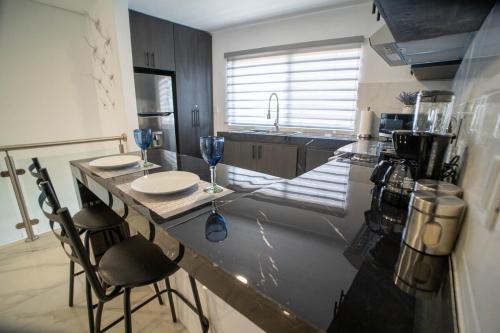 Casa Carolina Remodeled Home - Guadalajara