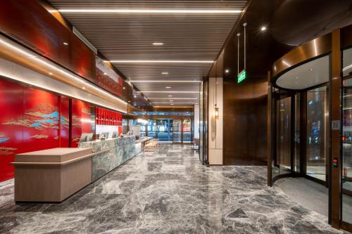11 Best Hotels in Chengdu, China