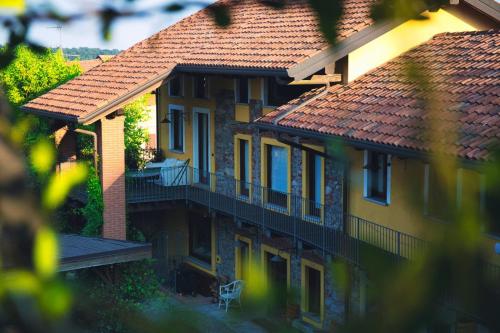 Robin's Nest - Lago Maggiore
