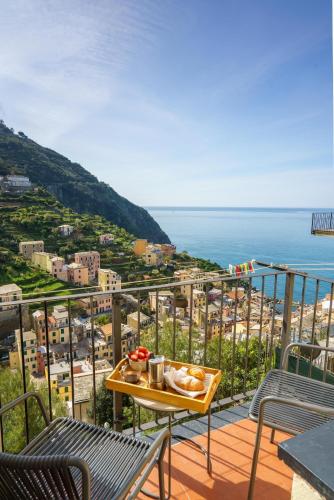 The Upper House - Manarola