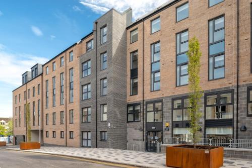 For Students Only - Pittrodrie Street Aberdeen - Aberdeen