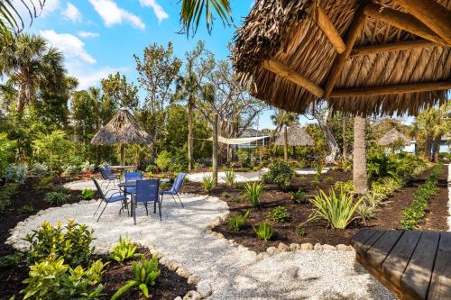 The Driftwood Inn - Sanibel, FL