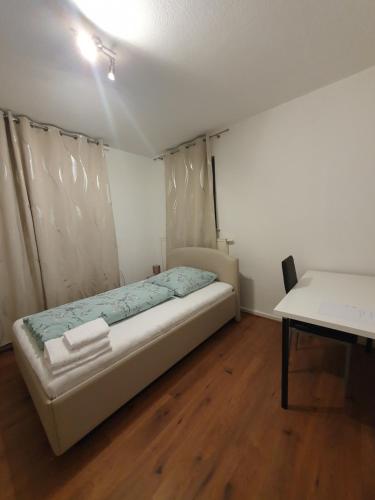 Schones Privatzimmer An Der Universitatsklinik Mainz - Wiesbaden