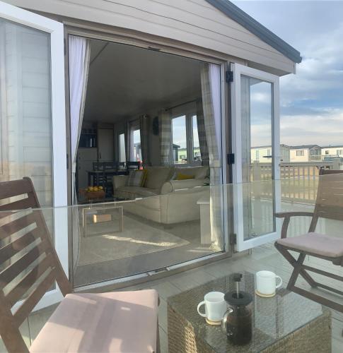 97 Danbury - Redcar