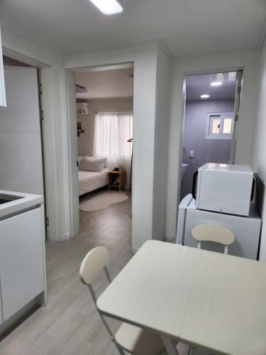 Sweethome, 2 Rooms & Beds By Kunkook Station Line2,7 - 천안시