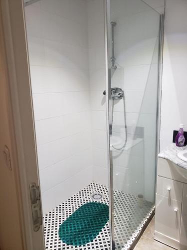 Appartement F2 A Thiers - Auvergne