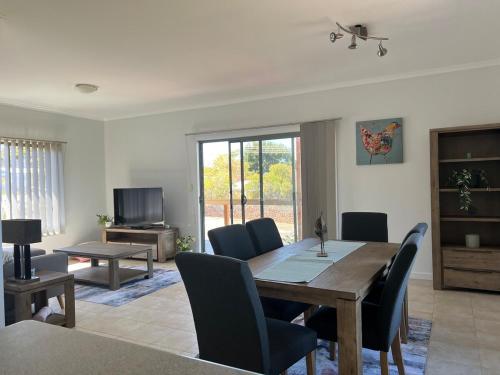 Amaroo Holiday Home - Kingscote