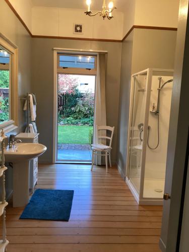 The Old School House Bed And Breakfast - Greytown