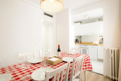 Casa Jesus | Ps5 | Juegos Ninos | Wifi | 6 Pax - Zaragoza