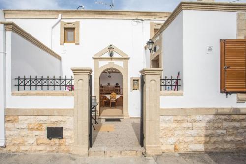 Socrates Traditional House - Rhodes