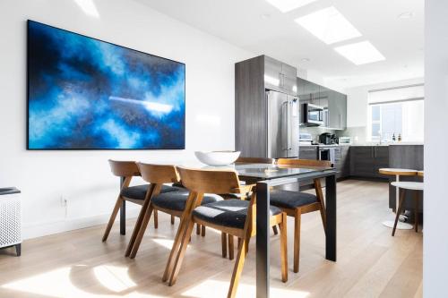 From $43pp - Walk To Pike And Space Needle From A Cap Hill Loft ...