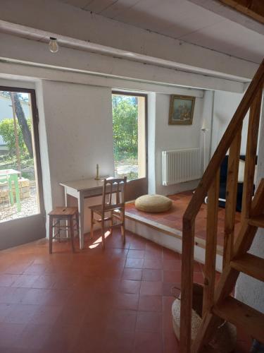 Un Cabanon En Provence - Auriol