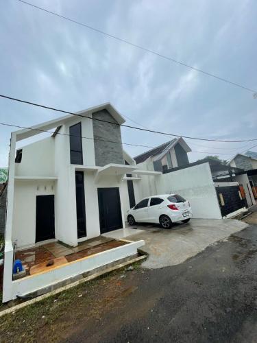 Yf Homestay Jepara - Jepara