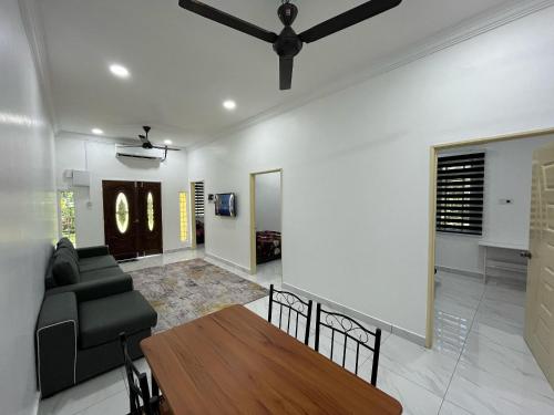 Khayla Homestay Kuala Selangor - Kuala Selangor