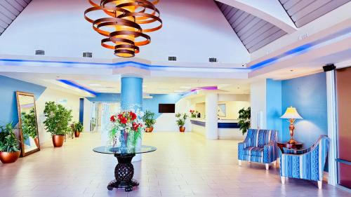 Breathtaking Ocean Front Condo In Daytona Beach - Ormond Beach, FL