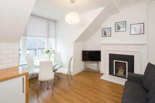 Edinburgh Castle Apartments & Suites - Edinburgh