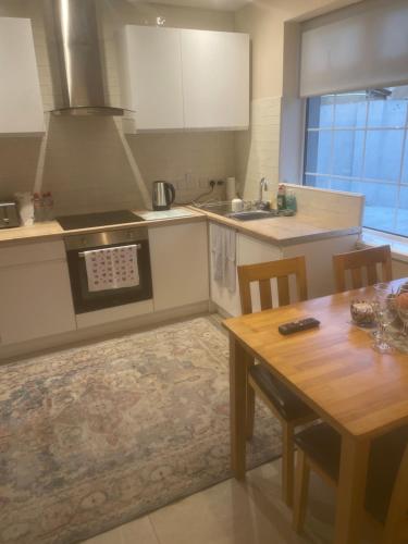 O'brien's 2 Bedroom Apt City Centre - Galway