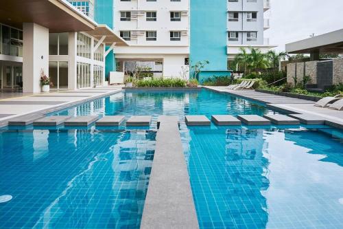 Sophie's Staycation 1 Br Condo - Bacolod