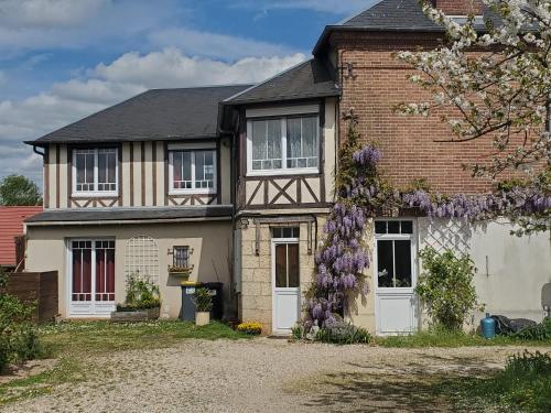 Chambres D'hotes Les Glycines Et Petit Dejeuner - Évreux