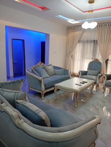 Mcalexis Service Apartment Ii Which Is Opposite Doliz Brown Estate Gaduwa District Fct Abuja - Abuja